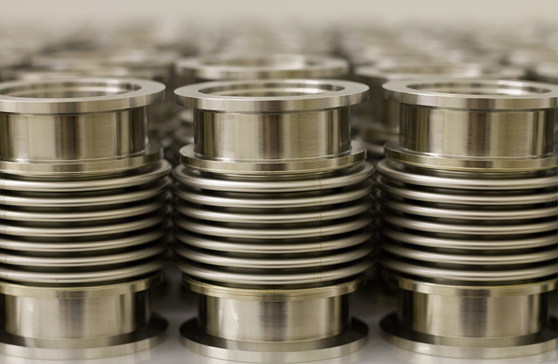 Flexible Hose:Hydroformed tube with KF fitting Range DN40 - SRL