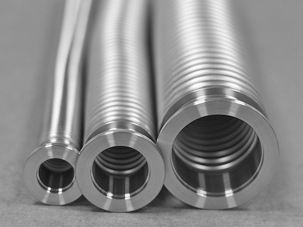 Flexible Hose:Hydroformed tube with KF fitting Range DN40 - SRL